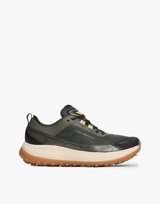 Tommy Hilfiger Outdoor wasserdichte rutschfeste Sneaker in Graugr&uuml;n