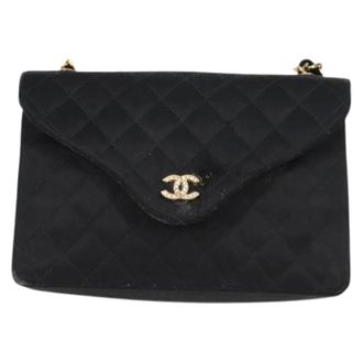 Chanel Sac d&eacute;paule en satin pr&eacute;-appr&eacute;ci&eacute; - Femme - Pre-owned - Noir - Taille: ONE Size