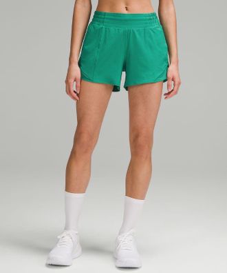 lululemon Short Hotty Hot doubl&eacute; taille haute pour Femmes - 10 cm - Vert - Taille 14