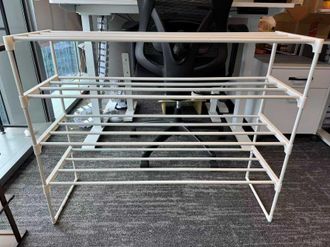 Songmics Schuhregal 4 Ebenen, Schuhständer Metall, Schuhaufbewahrung, Schuh-Organizer, aufrecht oder umgedreht, für 20-25 Paar Schuhe, stapelbar, Flur, 30 x 92