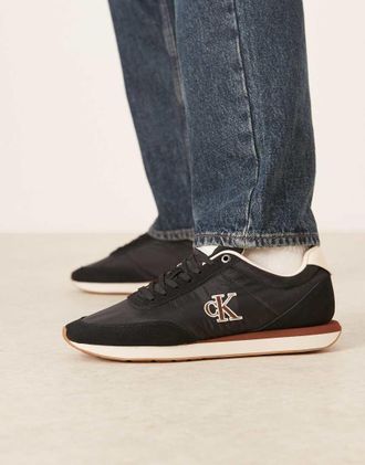 Calvin Klein Jeans - Runner-Sneaker in Schwarz mit Retro-Design