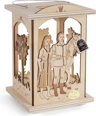 Saico Laterne Das singende, klingende Bäumchen - Holz-Laterne mit LED-Stripe oder Teelicht - Märchen-Dekoration aus dem Erzgebirge - ideal als Weihnachtsdek