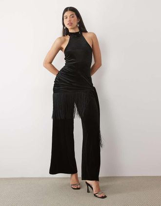 Asos Neckholder-Overall aus Samt mit Fransen-Wickeldetail in Schwarz