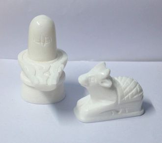 Generic Wei&szlig;er Marmorstein handgefertigte Shivling und Nandi Idol Statue Fegurine f&uuml;r dekoratives Schaust&uuml;ck, Anbetung, Zuhause, B&uuml;ro, Auto-Armaturenbrett, Ar