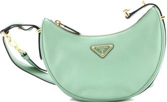 Prada Arque Half Moon Leather Small hobo bag - Gr&uuml;n