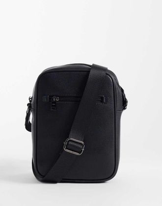 Mango Classic - Umh&auml;ngetasche aus 100% Leder in Schwarz