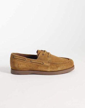Asos Geschn&uuml;rte Bootsschuhe aus Wildleder in Hellbraun mit Gummisohle