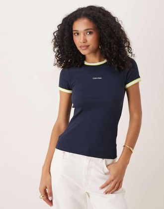 Calvin Klein Jeans T-shirt style r&eacute;tro &agrave; liser&eacute;s - Bleu marine et jaune
