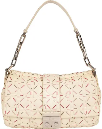 Dior Crossbody Bags - Christian Dior Quilted Leather Miss Dior Shoulder - Gr. unisize - in Wei&szlig; - f&uuml;r Damen