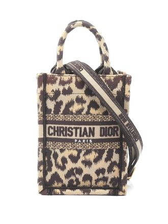 Dior sac &agrave; main Book Tote &agrave; imprim&eacute; l&eacute;opard (ann&eacute;es 2000) - Tons neutres