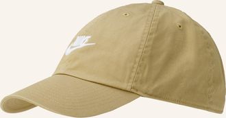 Nike Cap Club beige