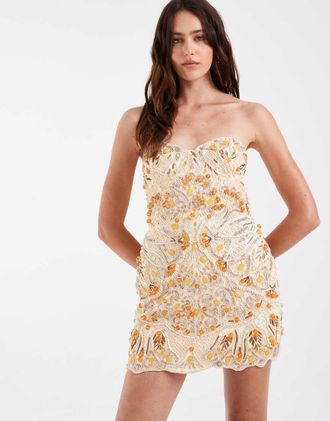 Asos robe courte bandeau orn&eacute;e cr&egrave;me-Blanc