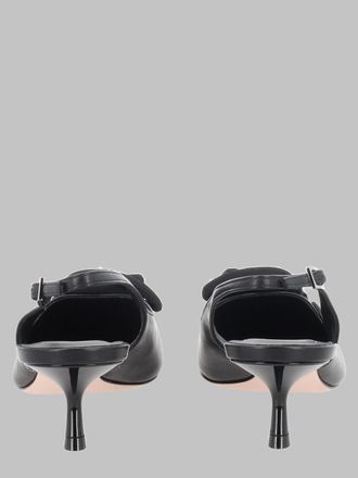 Roger Vivier Pump - Black
