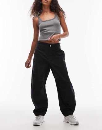 Nike Pantalon barrel style streetwear - Noir