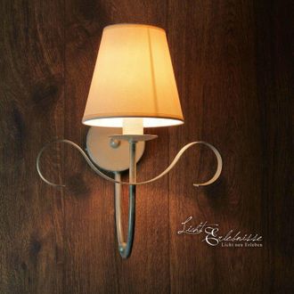 Licht-Erlebnisse Wandlampe motto in Wei&szlig;