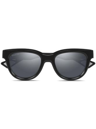 Gucci lunettes de soleil teintées à monture ovale - Noir