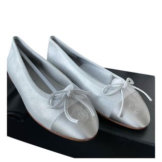 Chanel Sparkly Silver Classic Ballerinas Size 35