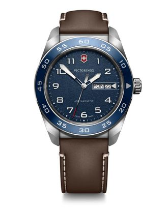 Victorinox by Swiss Army Swiss Army Quartz Blau Herrenuhr 242040