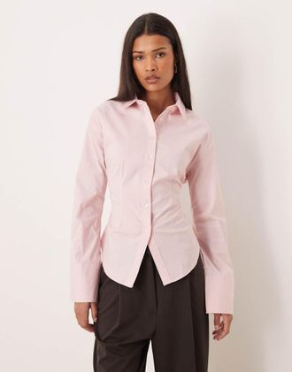 Gina Tricot Gina Tricot - Bluse in Hellrosa mit geraffter Taille