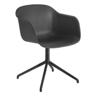 MUUTO Chaise Fiber avec accoudoirs en plastique recycl&eacute; Muuto