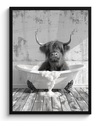 MuchoWow &copy; Wandbilder mit Rahmen 60x80 cm Wanddeko Bilder Wohnzimmer Moderne Zimmerdeko Geschenk Bilderrahmen Hochlandrind - Kuh - Vintage - Badewanne - Schwar