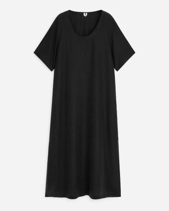 Arket Kleid Aus Gewaschener Seide -Schwarz