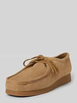 Clarks Schn&uuml;rschuhe aus Leder mit Gummisohle Modell Wallabee
