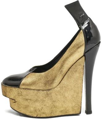 Louis Vuitton 1142217 Gold - Or