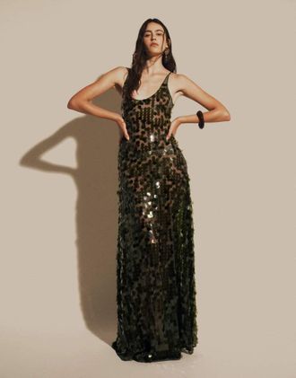 Asos Robe longue &agrave; sequins et encolure d&eacute;gag&eacute;e - Olive fonc&eacute;-Vert