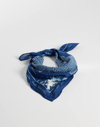 Calvin Klein Bandana in Jeansblau mit Grafikprint