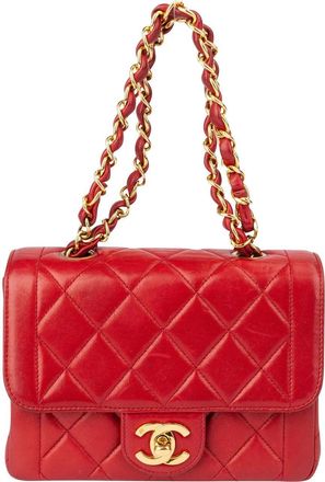 Chanel Crossbody Bags - Chanel Quilted Lambskin 24K Gold Single Flap Shoul - Gr. unisize - in Rot - f&uuml;r Damen