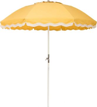 Business & Pleasure Co Parasol festonn&eacute; Beach Club Business & Pleasure Co