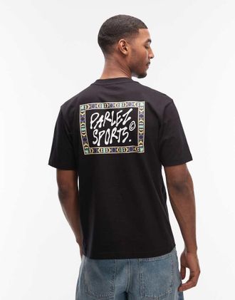Parlez Clothing Tribe - T-Shirt in Schwarz mit R&uuml;ckenprint