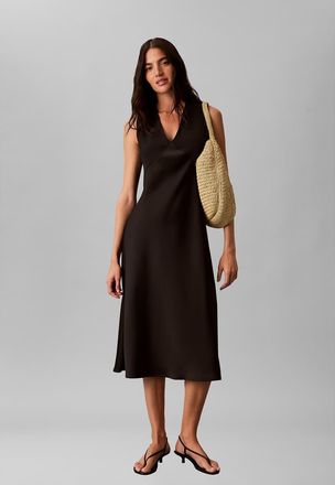 Calvin Klein Robe mi-longue en cr&ecirc;pe de satin &agrave; col V - Noir