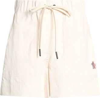 Moncler HOSEN & R&Ouml;CKE - Shorts & Bermudashorts auf YOOX.COM