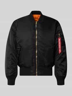 Alpha Industries Bomberjacke mit Pattentaschen und Label-Applikation