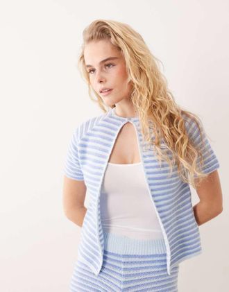Kiwi & Co Strickjacken-Oberteil in Blau gestreift mit offener Vorderseite, Kombiteil
