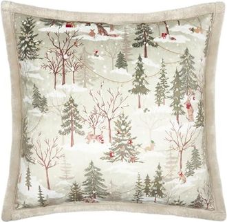 furn. Forest Festivities Kissen mit Polyesterfüllung - Samtiges Weihnachtskissen im Wald-Design mit Rückseite und Rand aus Kunstfell (Natürlich - 50x50cm)