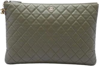 Chanel Pre-owned Sac bandouli&egrave;re matelass&eacute; en agneau - Femme - Pre-owned - Vert - Taille: ONE Size