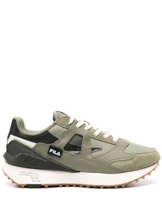 Men’s Fila 200+ Shoes @ Stylight
