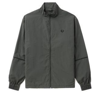 Fred Perry Field - Shell-Jacke in Grün mit Paspelierung