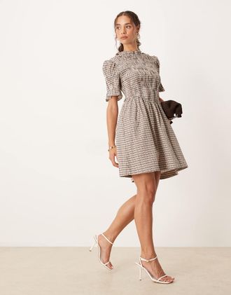 Vero Moda Robe courte à carreaux - Crème-Blanc