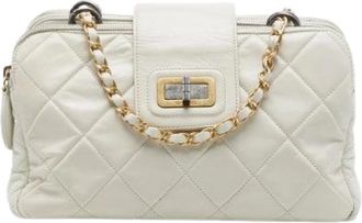 Chanel Sac bandouli&egrave;re matelass&eacute; doccasion - Femme - Pre-owned - Blanc - Taille: ONE Size