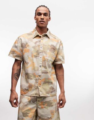 Liquor & Poker Kastiges Jeanshemd mit verpixeltem Military-Muster, Kombiteil-Bunt