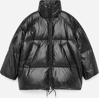 Arket Upcycled Down Steppjacke -Schwarz