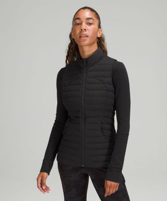 lululemon Pack It Down Daunenweste mit F&uuml;llkraft 700 f&uuml;r Frauen - Gr&ouml;&szlig;e 10 in Black