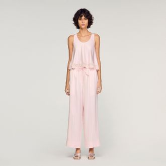 Sandro Top satin&eacute; orn&eacute; de dentelle