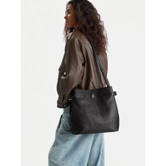 Patrizia Pepe Handtasche Patrizia Pepe 2B0150/L162-K103 Schwarz