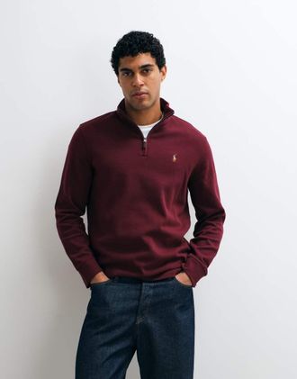 Polo Ralph Lauren Sweatshirt mit Icon-Logo, Rippstruktur und Viertelrei&szlig;verschluss in Burgunderrot