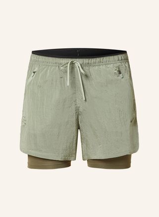 Nike 2-In-1-Laufshorts Stride Running Division gruen